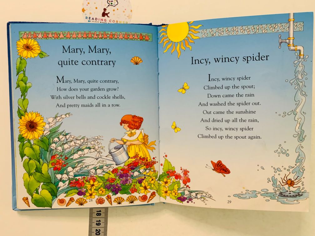 Usborne Little Book of Nursery Rhymes • ReadingCorner.ro