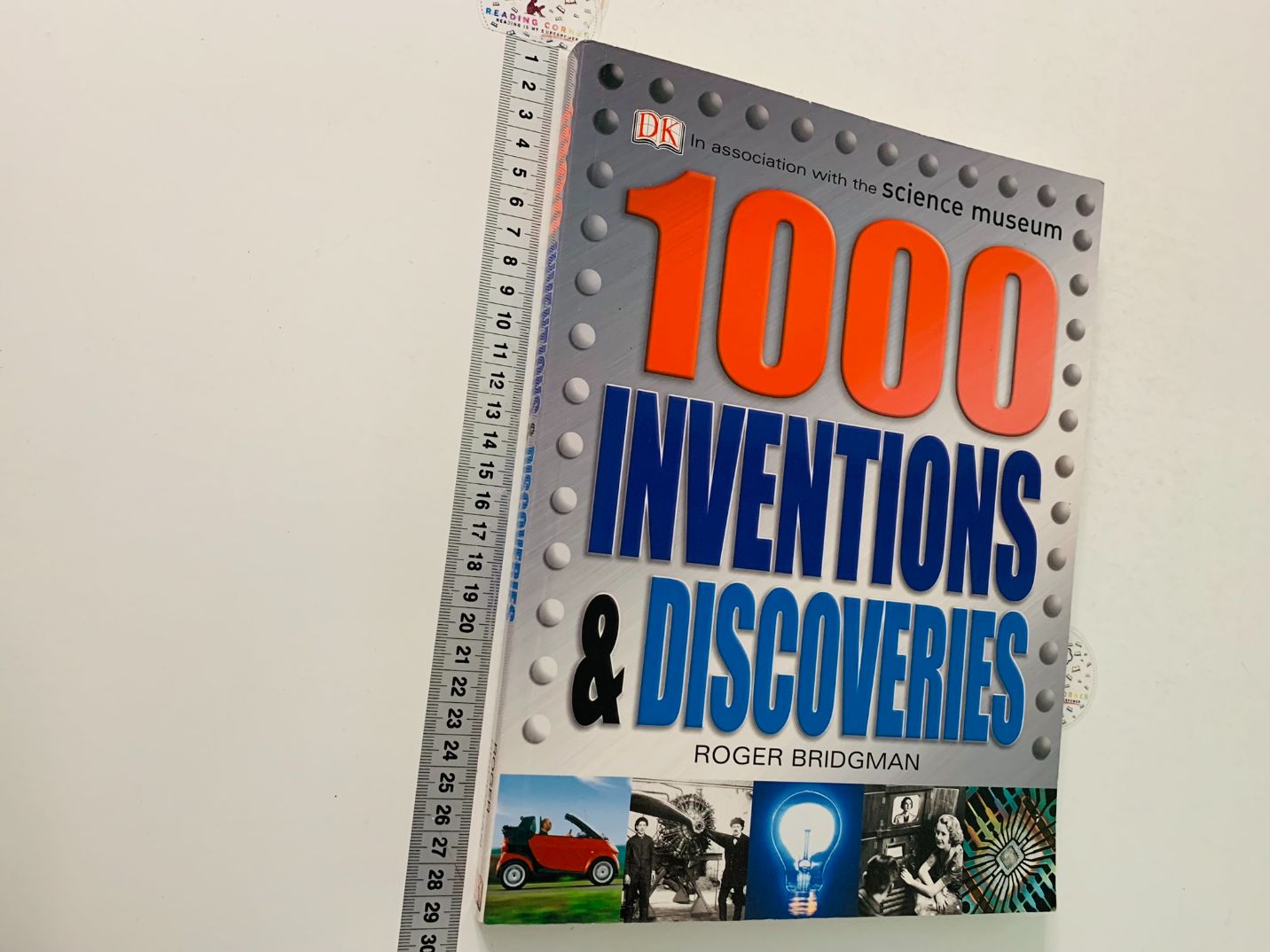 1000 inventions & Discoveries • ReadingCorner.ro
