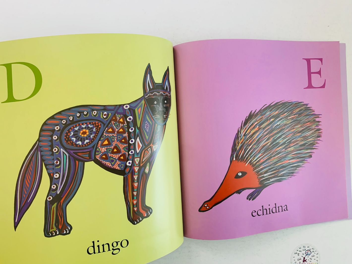 An Australian ABC of Animals • ReadingCorner.ro