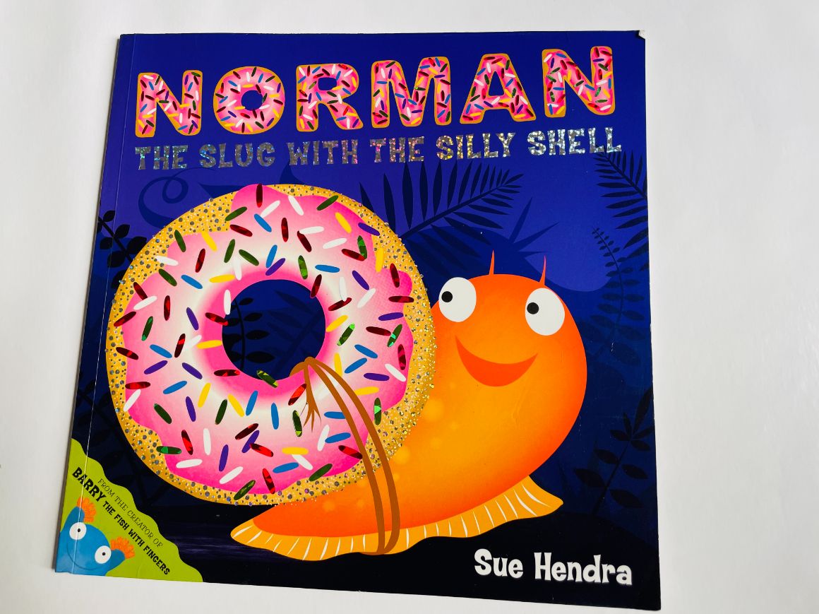 Norman the slug with the silly shell • ReadingCorner.ro