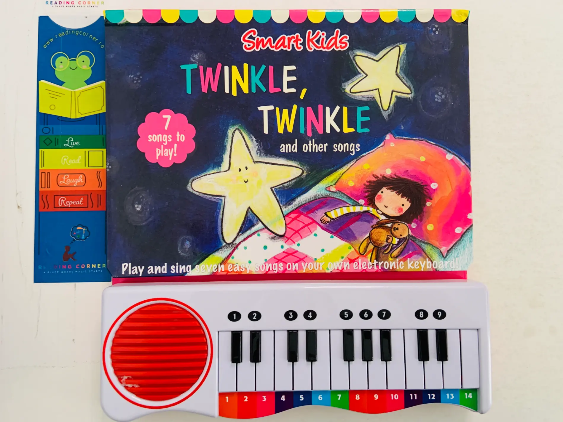 Twinkle Twinkle and other songs - Carte cartonata cu pian ...